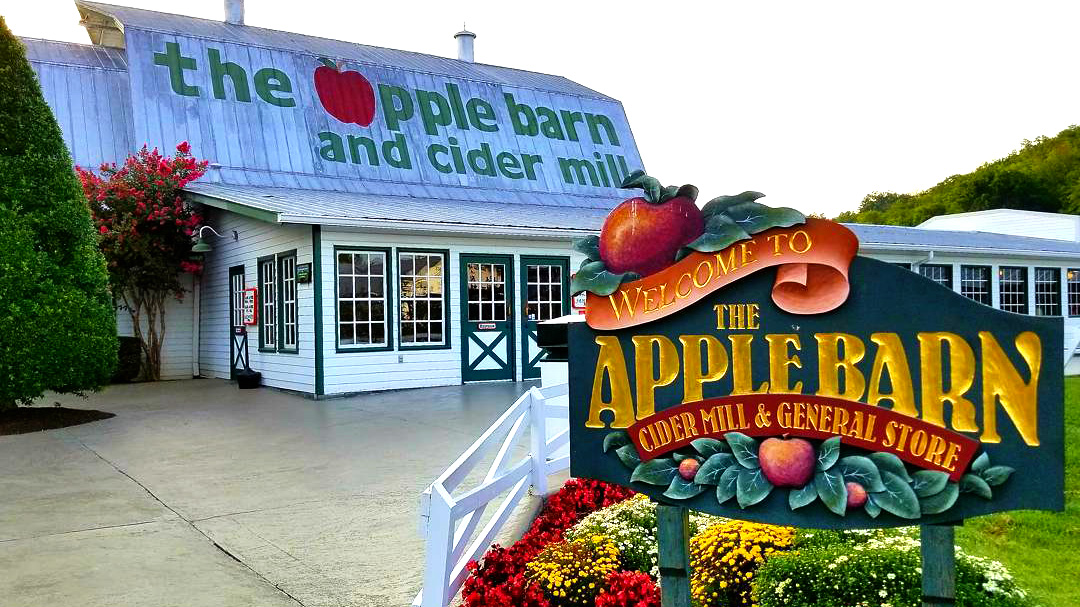 The Apple Barn - Bear Camp Cabin Rentals